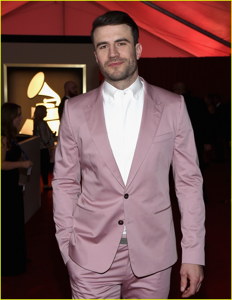 Sam Hunt Rocks a Pink Suit at Grammys 2016!: Photo 3579273 | Grammys ...