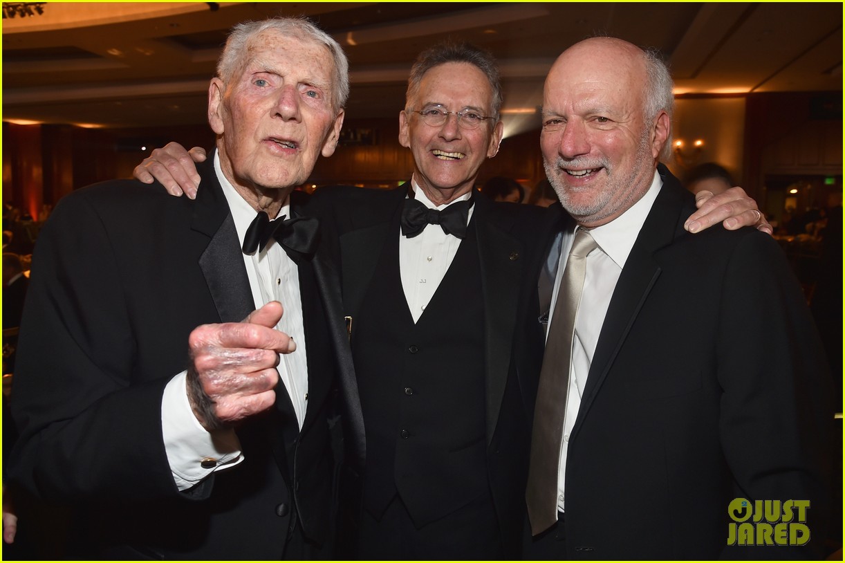 Photo: james burrows who is he director friends 10 | Photo 3585123 ...