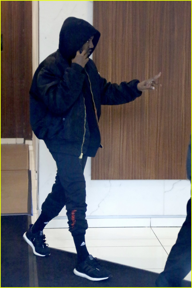 Kanye West Announces New Album Title 'T.L.O.P.': Photo 3572702 | Kanye ...