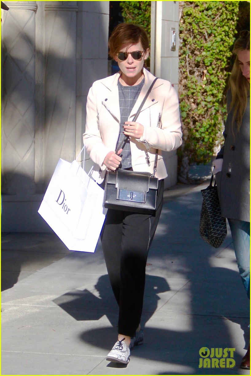 Kate Mara & Nikolaj Coster-Waldau Help Honor Visual Effects At VES ...