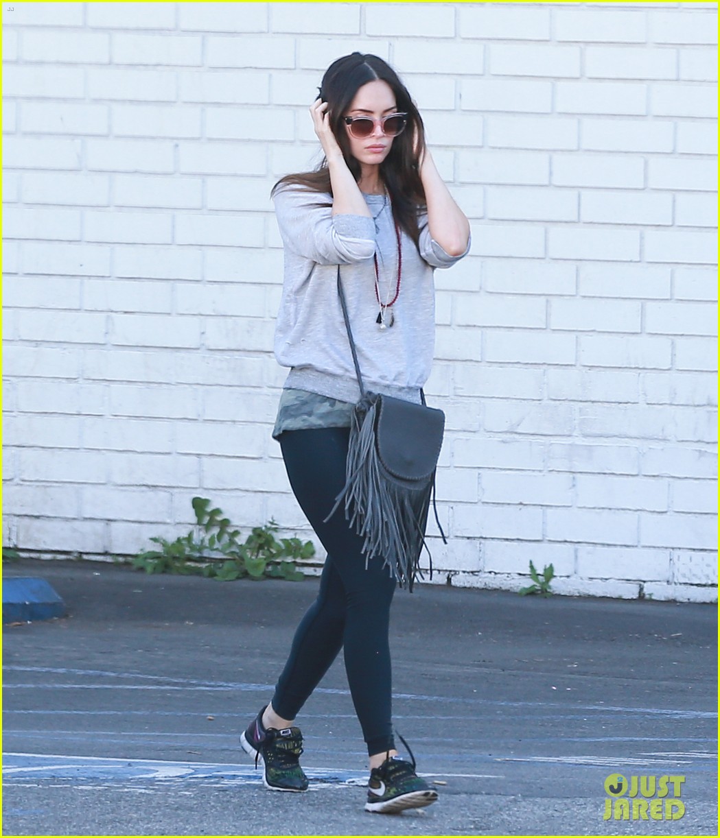 Photo: megan fox lunch poquito mas santa monica 09 | Photo 3587979 ...