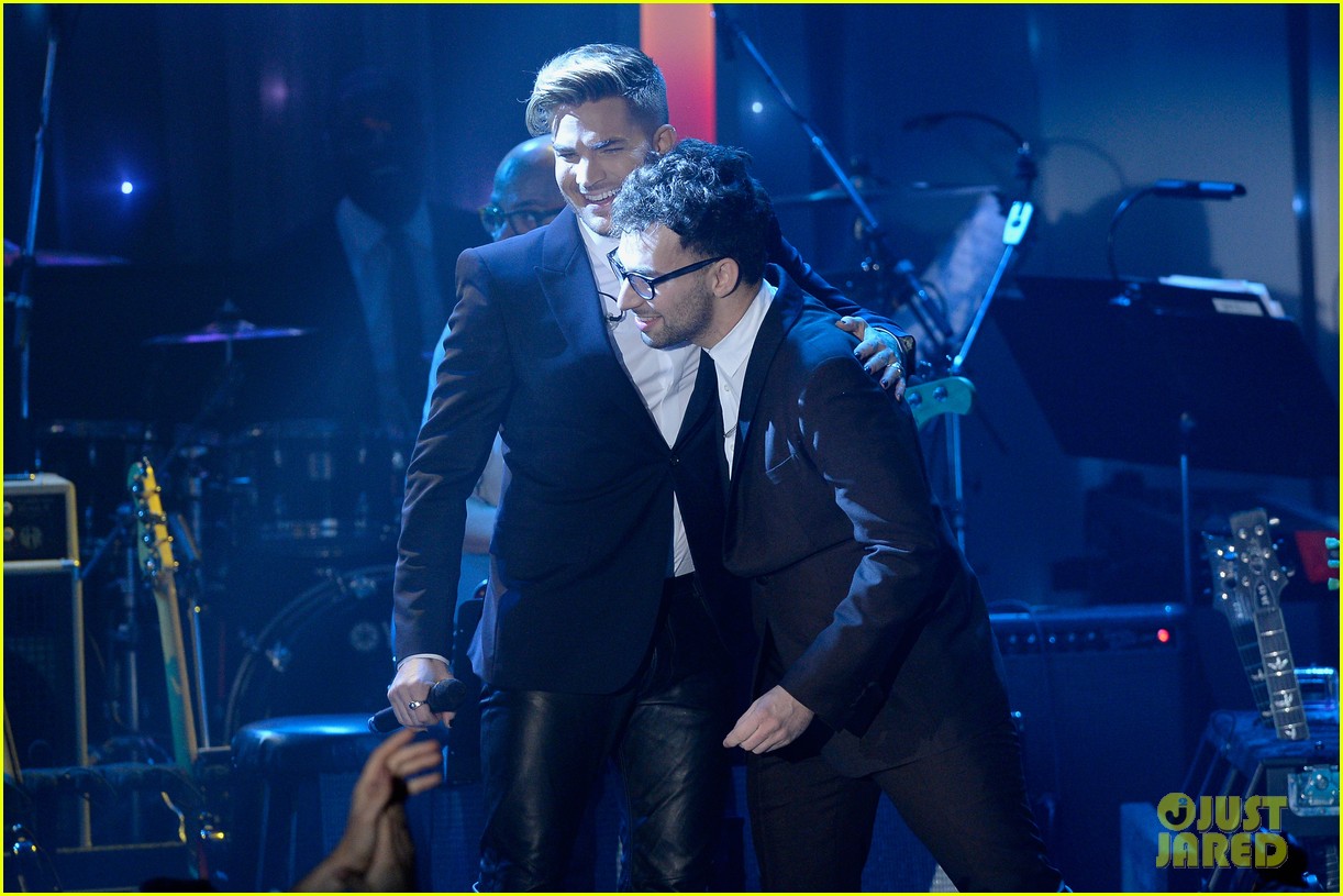 Lana Del Rey Watches Adam Lambert Perform David Bowie Tribute At Pre ...