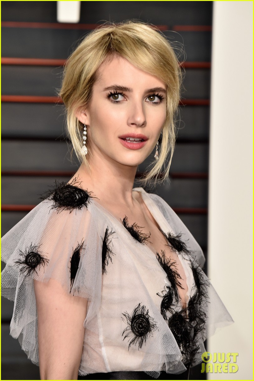 Emma Roberts Arrives in Style for Oscars 2016 Vanity Fair Party: Photo ...