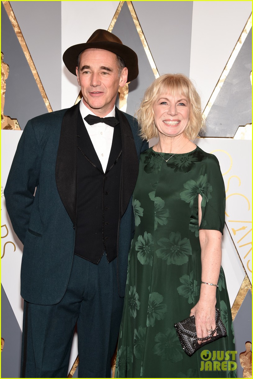 Mark Rylance Wins Best Supporting Actor at Oscars 2016!: Photo 3592797 ...