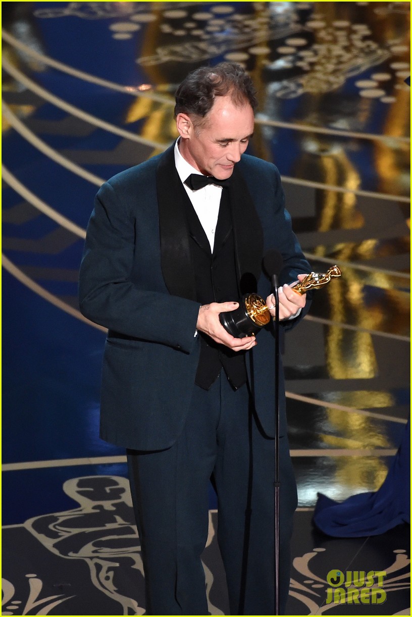 Mark Rylance Wins Best Supporting Actor at Oscars 2016!: Photo 3592802 ...