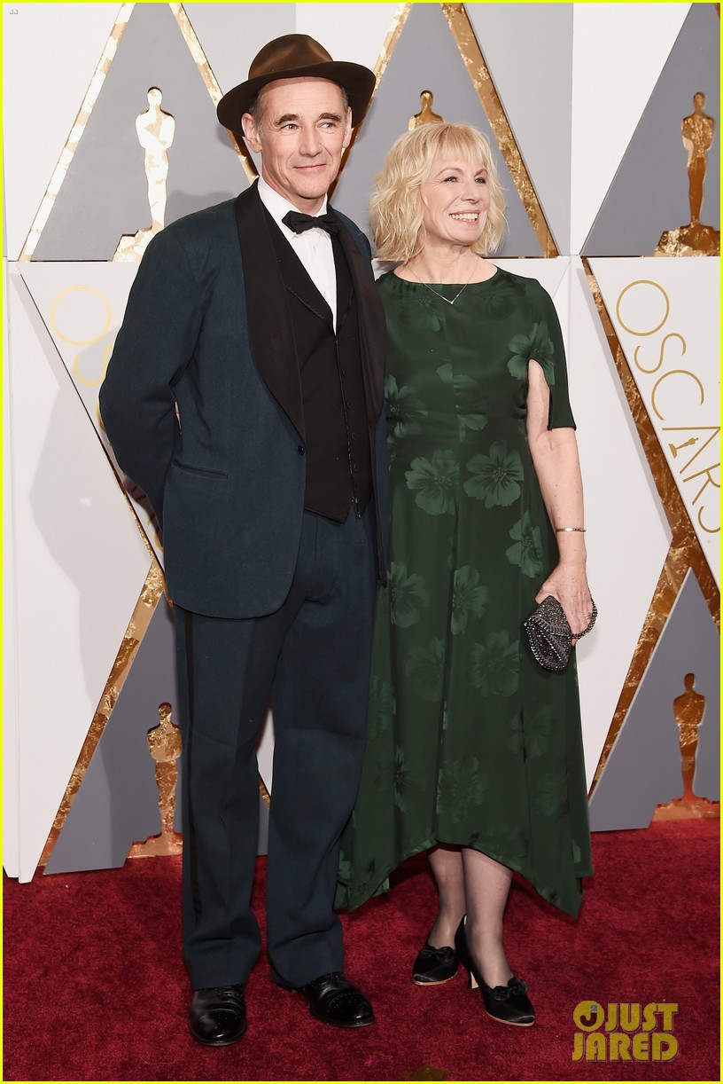 Mark Rylance Wins Best Supporting Actor at Oscars 2016!: Photo 3592812 ...