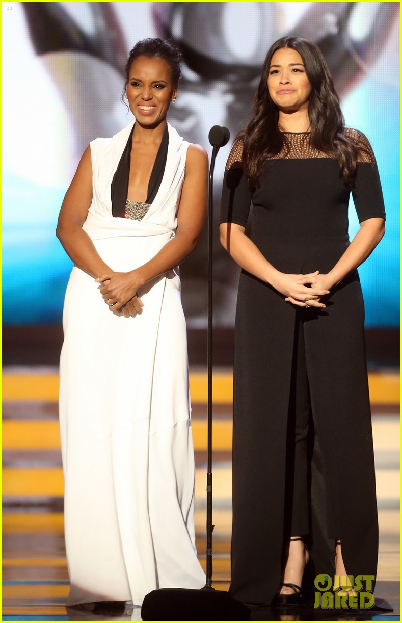 Gina Rodriguez & Keke Palmer Stun at NAACP Image Awards 2016: Photo ...