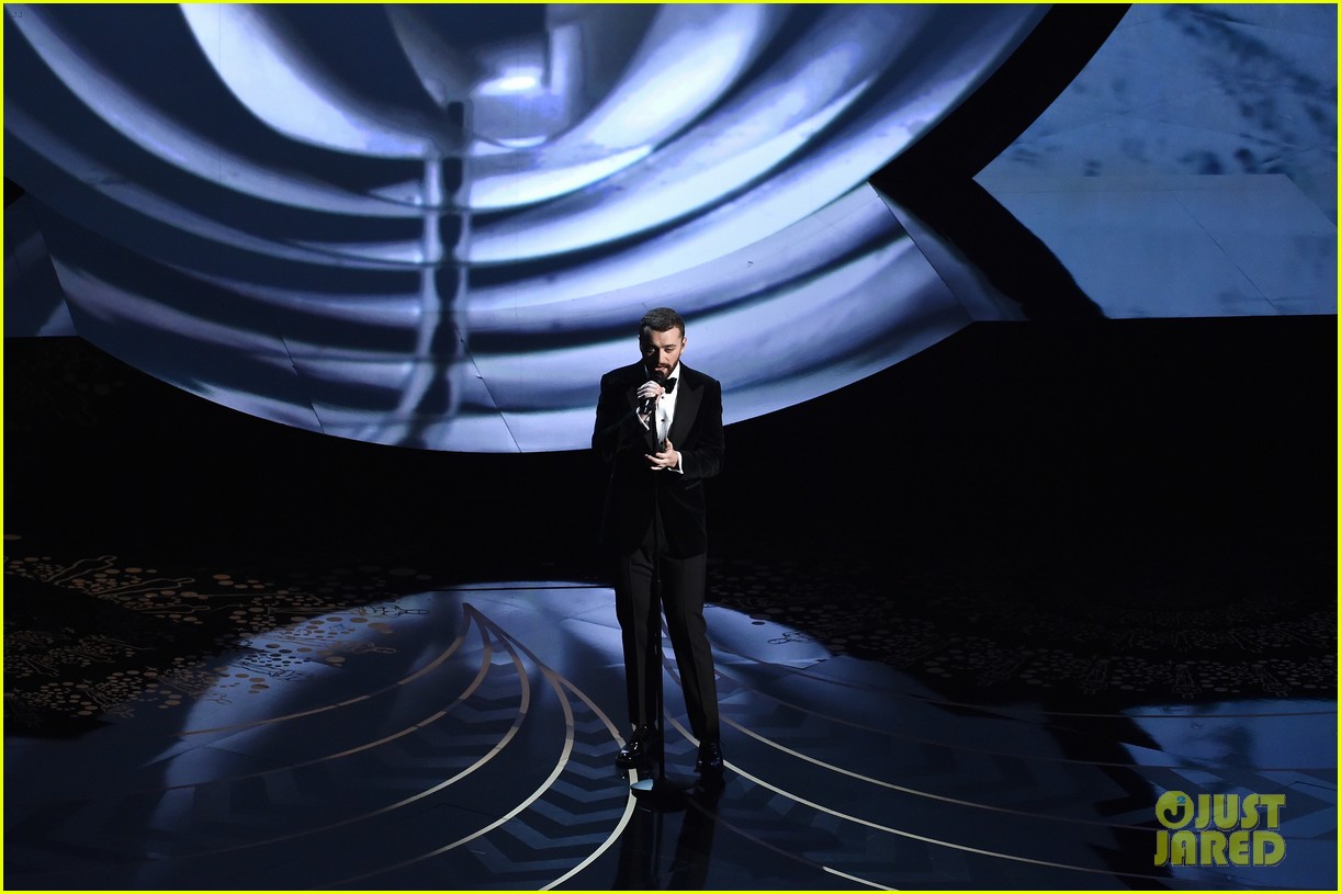 Sam Smith Performs James Bond Song at Oscars 2016 (Video): Photo ...