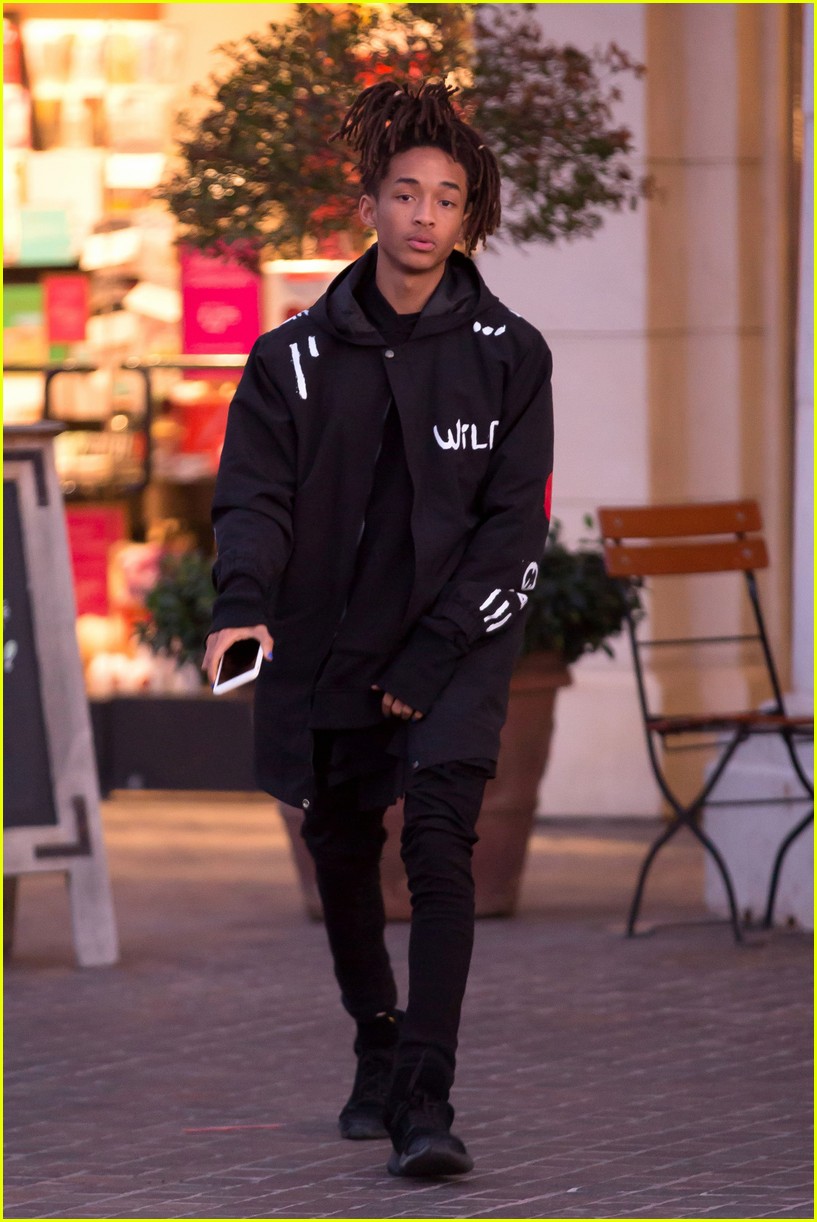 Jaden Smith Buys Tesla Model X, a Car Not Yet On the Market: Photo ...