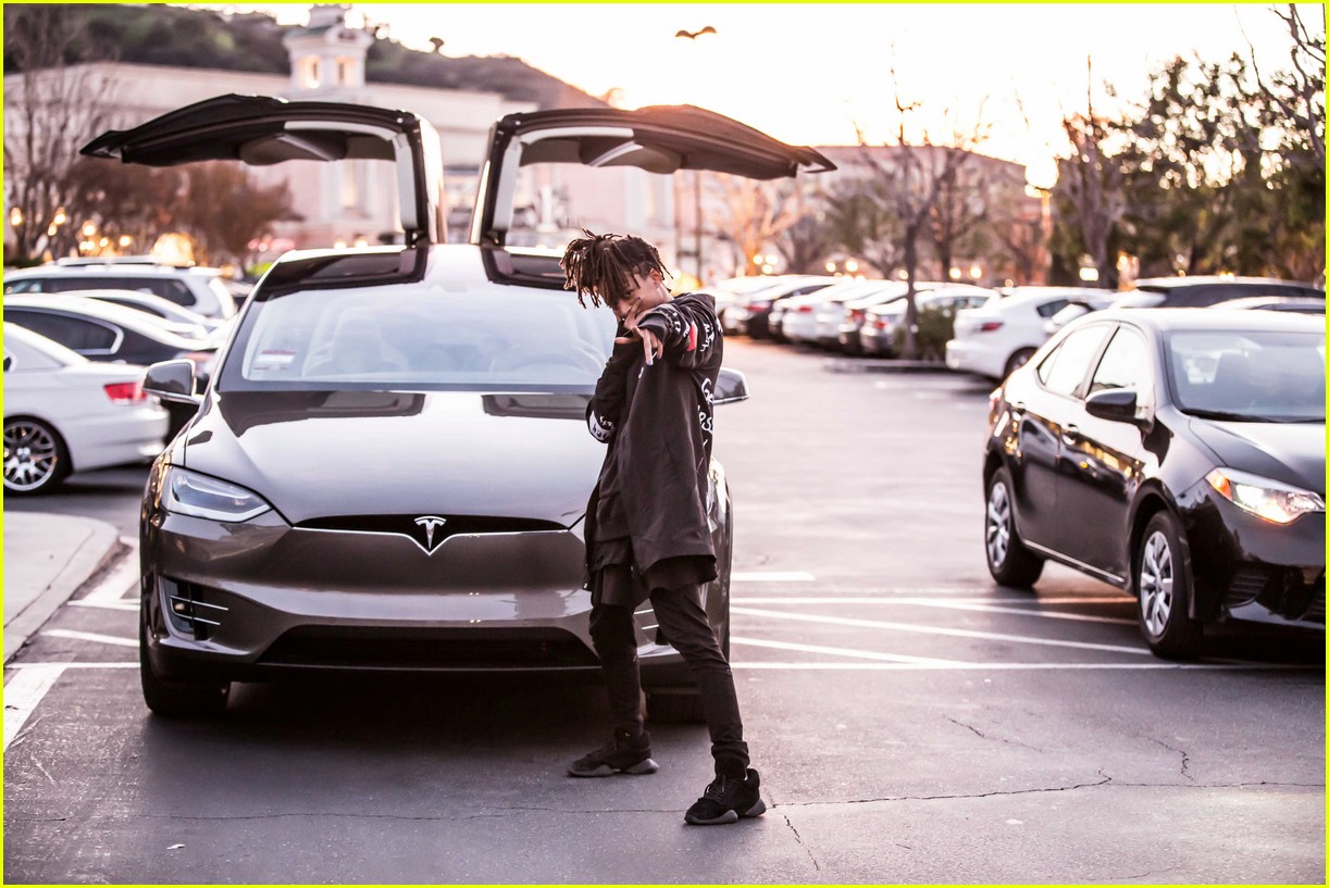 Jaden Smith Buys Tesla Model X, a Car Not Yet On the Market: Photo ...