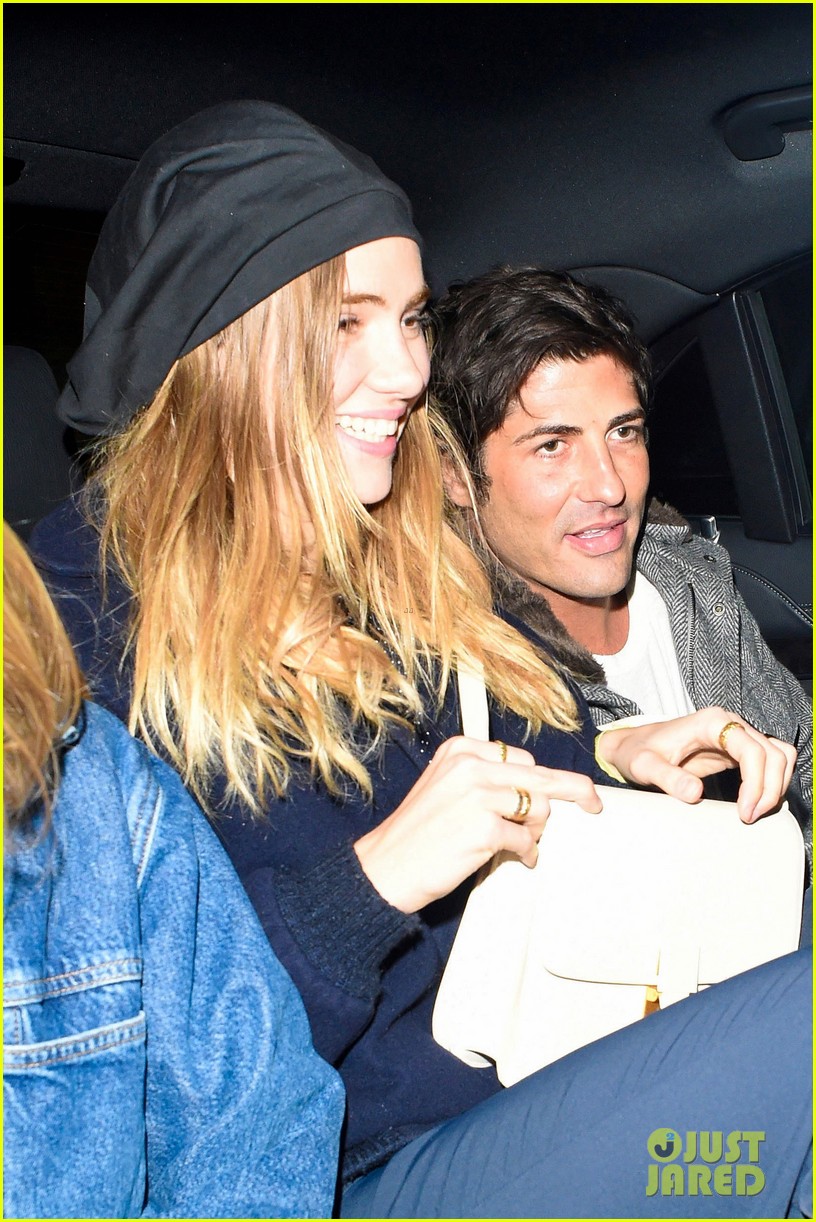 Suki Waterhouse & Brandon Davis Get Cozy After Night Out in London ...