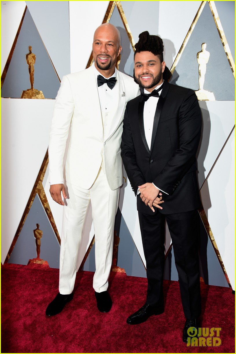 Photo: the weeknd oscars 2016 red carpet 04 | Photo 3592298 | Just Jared