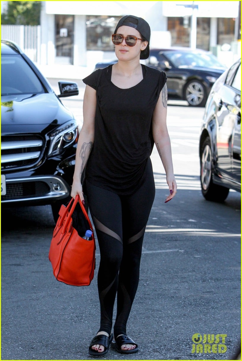 Rumer Willis Is 'Stoked to Age' For This Sweet Reason!: Photo 3567582 ...