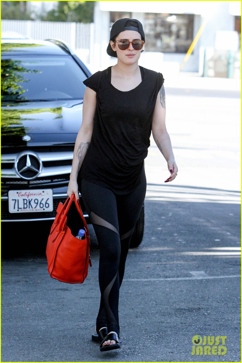 Rumer Willis Is 'Stoked to Age' For This Sweet Reason!: Photo 3567583 ...