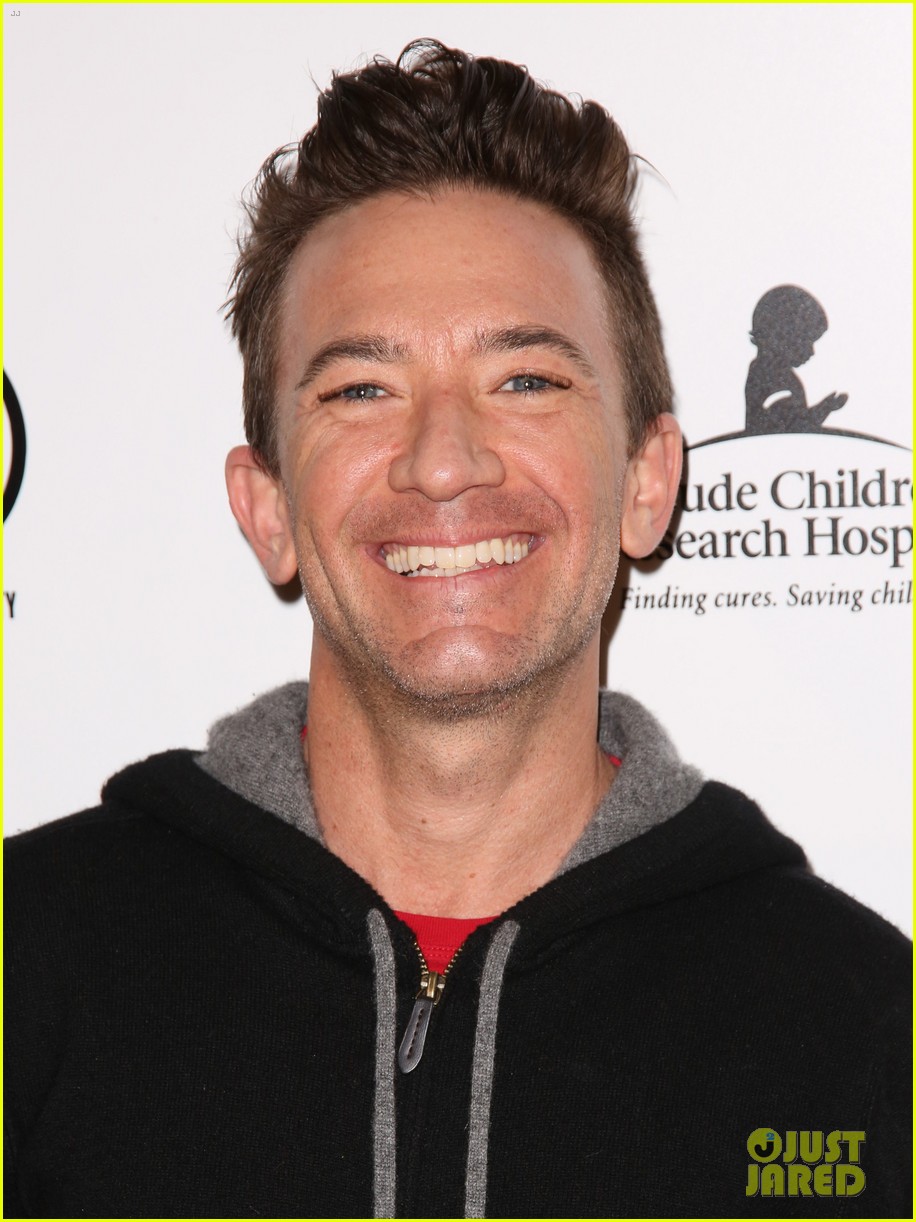 Rumer Willis & Mischa Barton Have A 'Night' At 'Nylon's Muses & Music ...