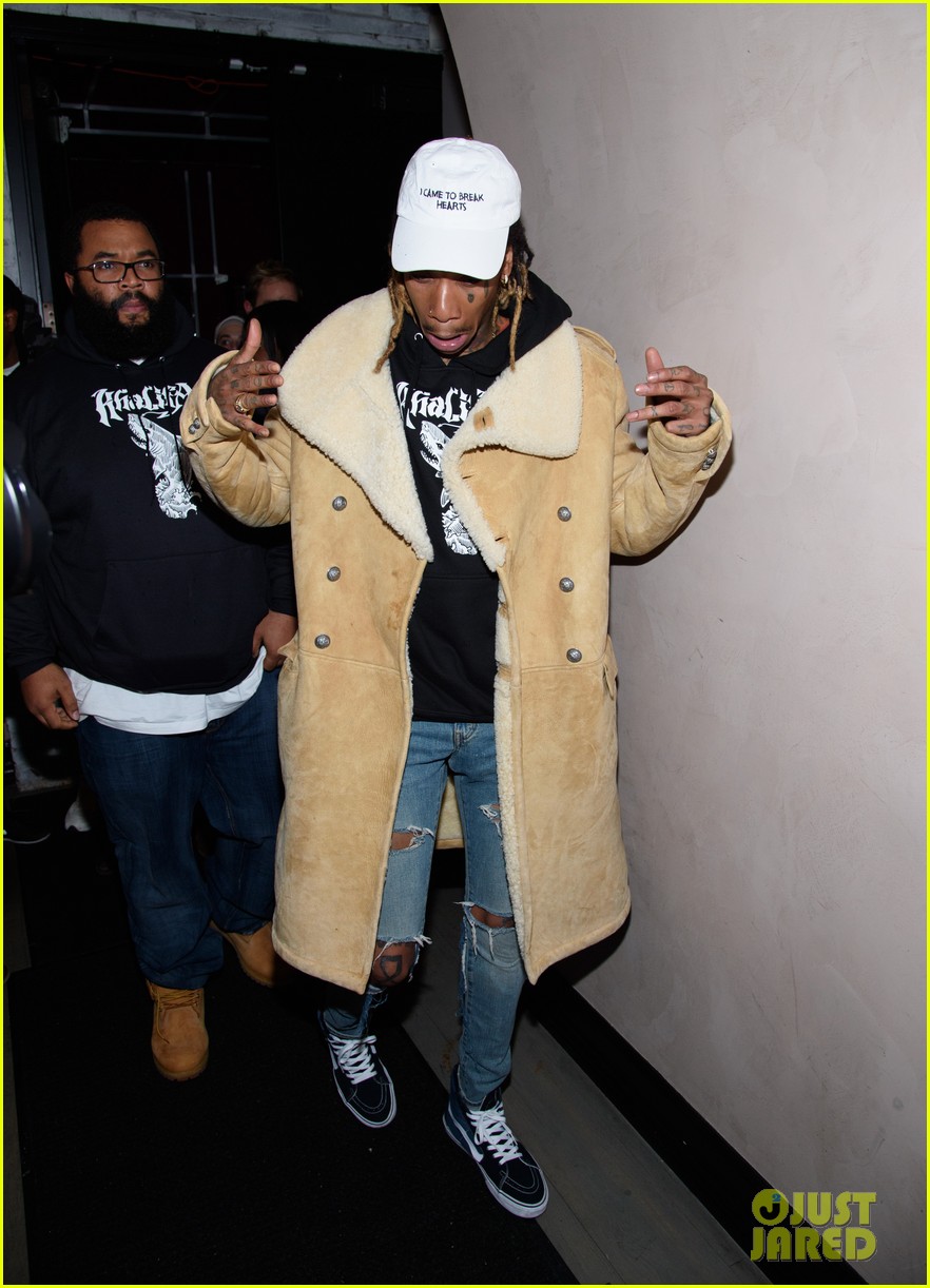 Wiz Khalifa Wearing Vans