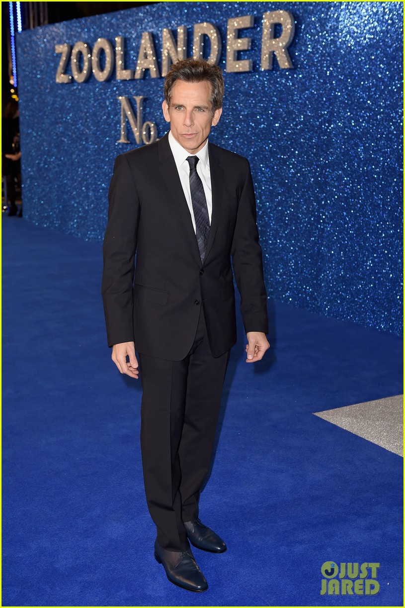 Ben Stiller Sets Longest Selfie Stick Record at 'Zoolander 2' London ...