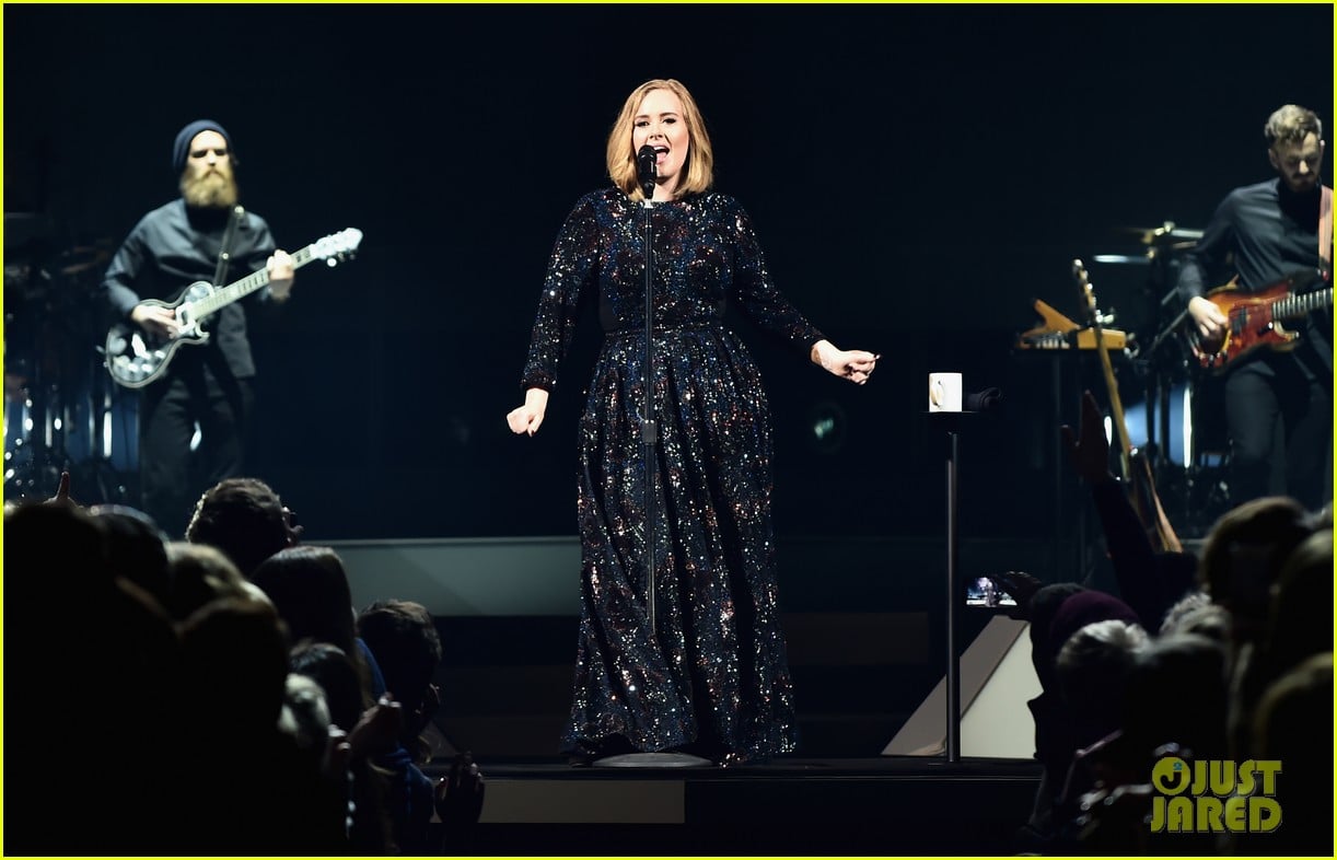 Adele's '25' Opening Night Tour Videos - Watch Now!: Photo 3594591 ...