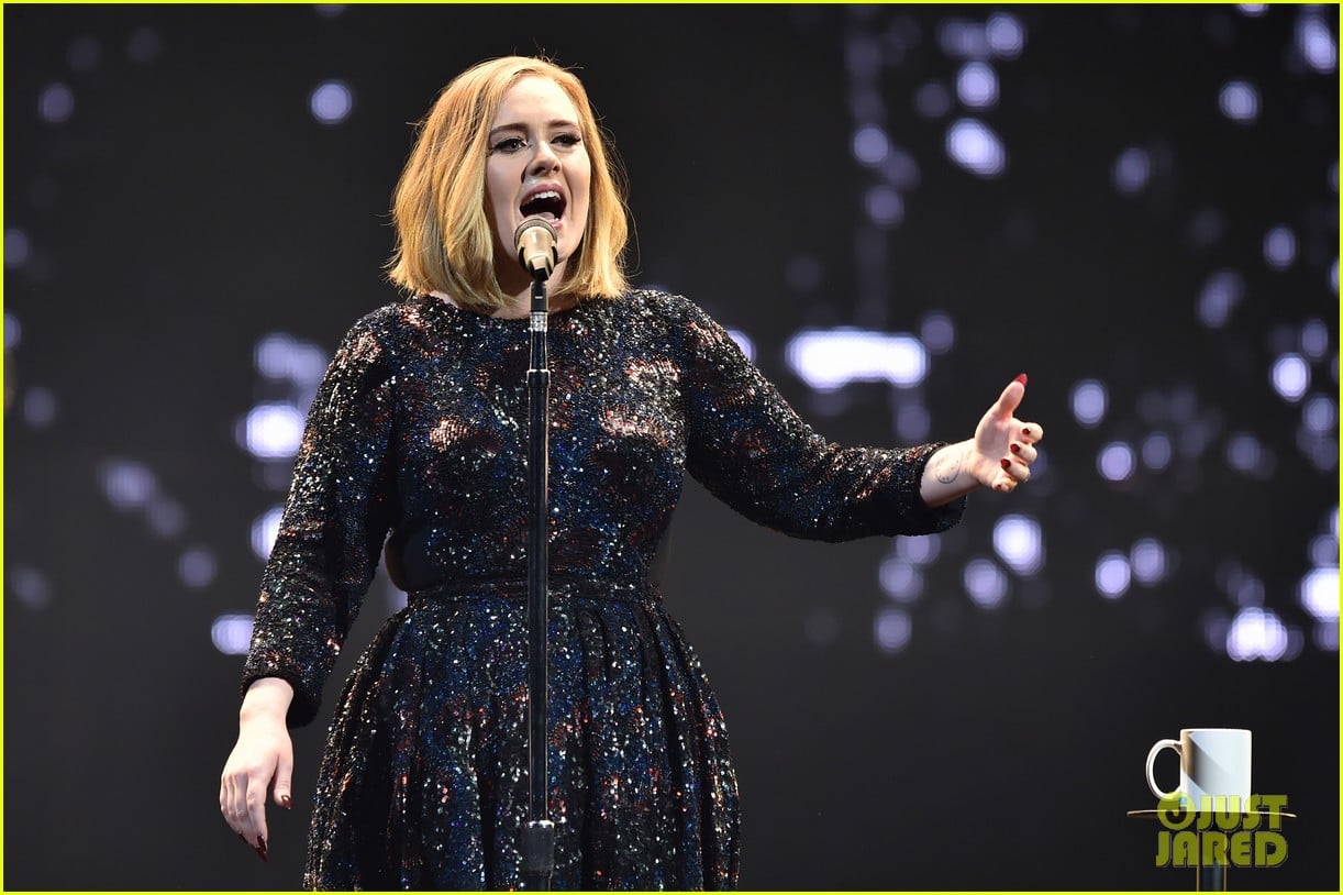 Adele's '25' Opening Night Tour Videos - Watch Now!: Photo 3594596 ...