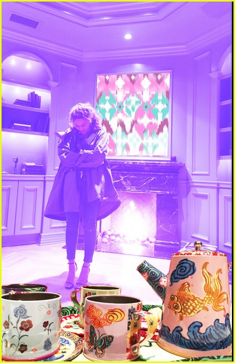 Beyonce Shares Cute Easter Photos With Blue Ivy!: Photo 3610519 ...