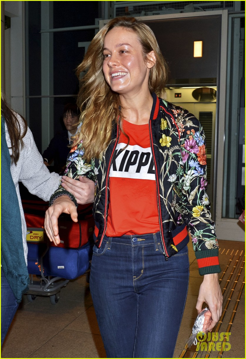 Brie Larson Eats at Eight Street Food Stands in One Night: Photo ...