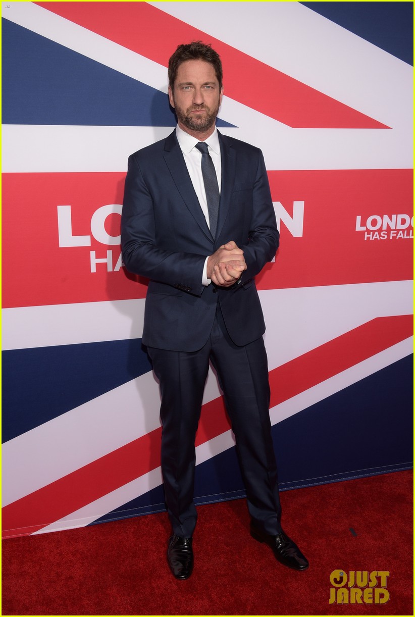 Gerard Butler Does an Interview with Google Autocomplete!: Photo ...