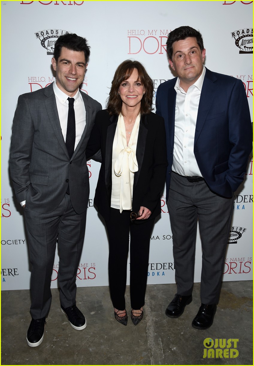 Sally Field & Max Greenfield Get Paul Rudd's Support At 'Hello, My Name ...