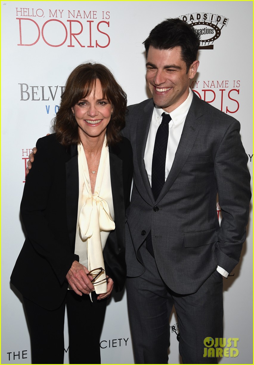 Sally Field & Max Greenfield Get Paul Rudd's Support At 'Hello, My Name ...