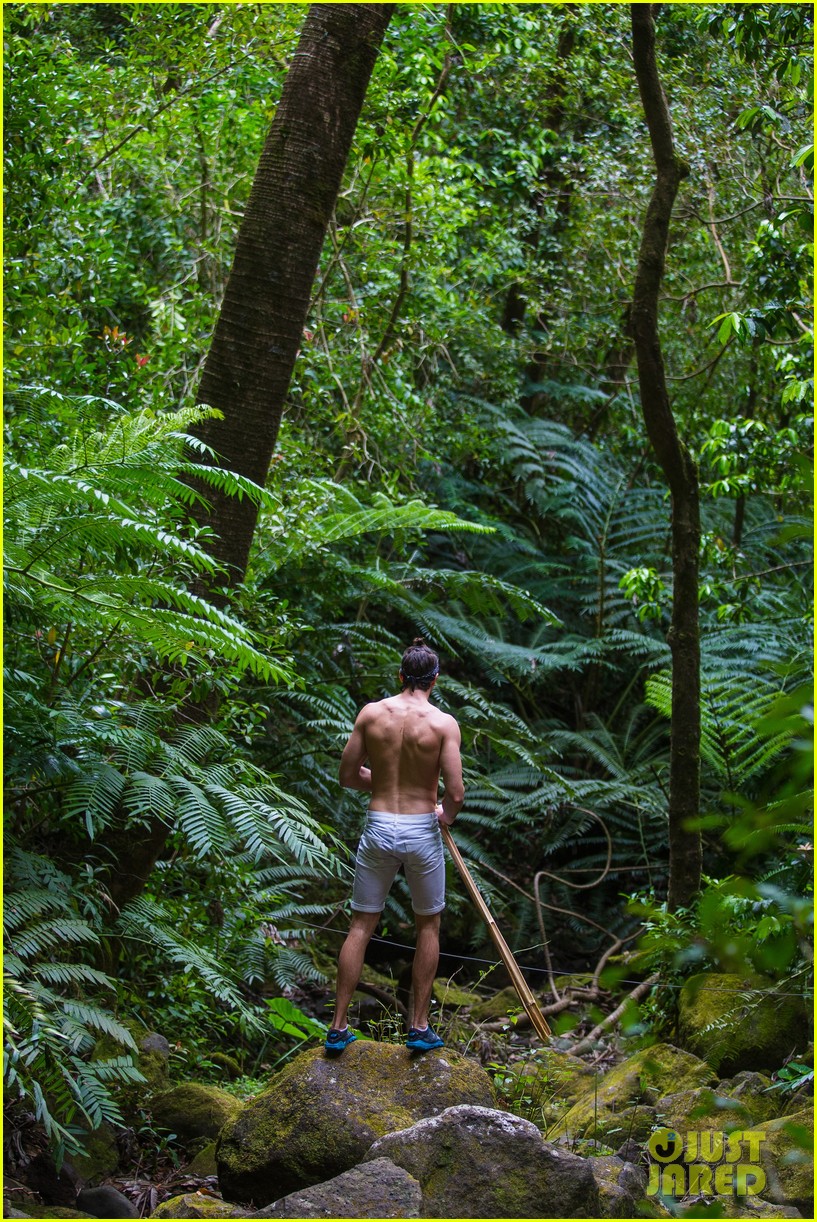 The Bold and the Beautiful's Pierson Fode Shows His Ripped Shirtless ...