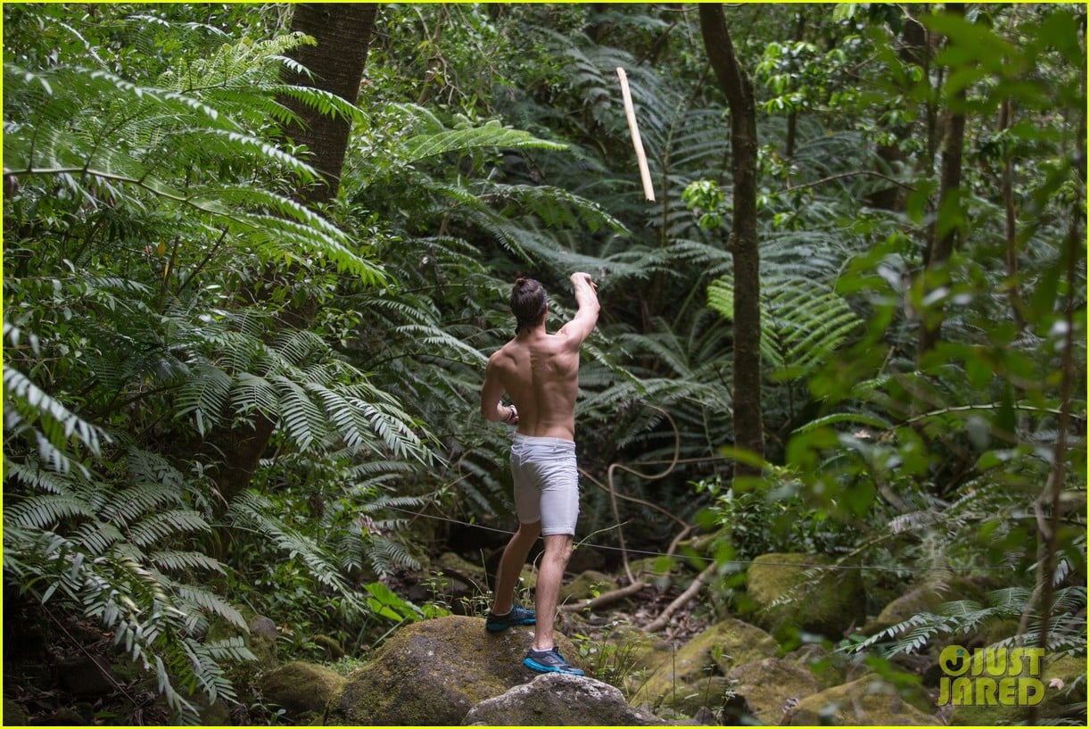 The Bold and the Beautiful's Pierson Fode Shows His Ripped Shirtless ...