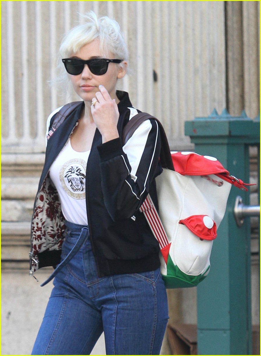 Miley Cyrus on 'The Voice': 'I Didn't Realize How Real it Was' - Watch ...