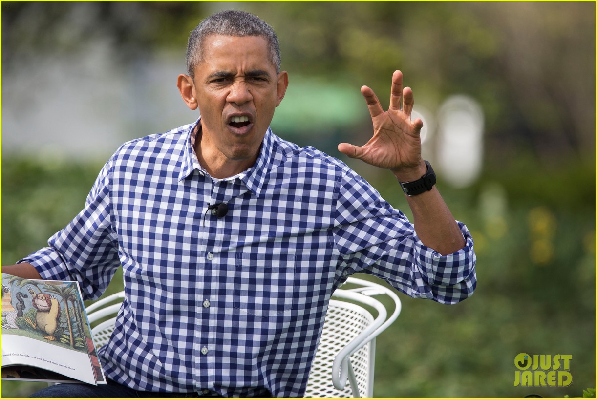 President & Michelle Obama Make Amazing Faces During Story Time!: Photo ...