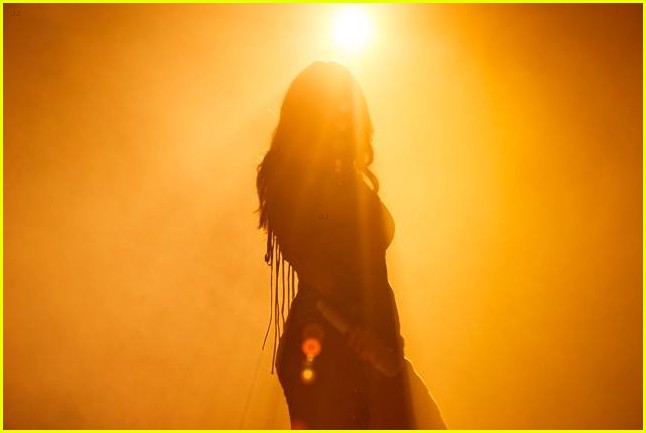 Rihanna's 'Anti' Tour Opening Night Photos Revealed!: Photo 3605877 ...