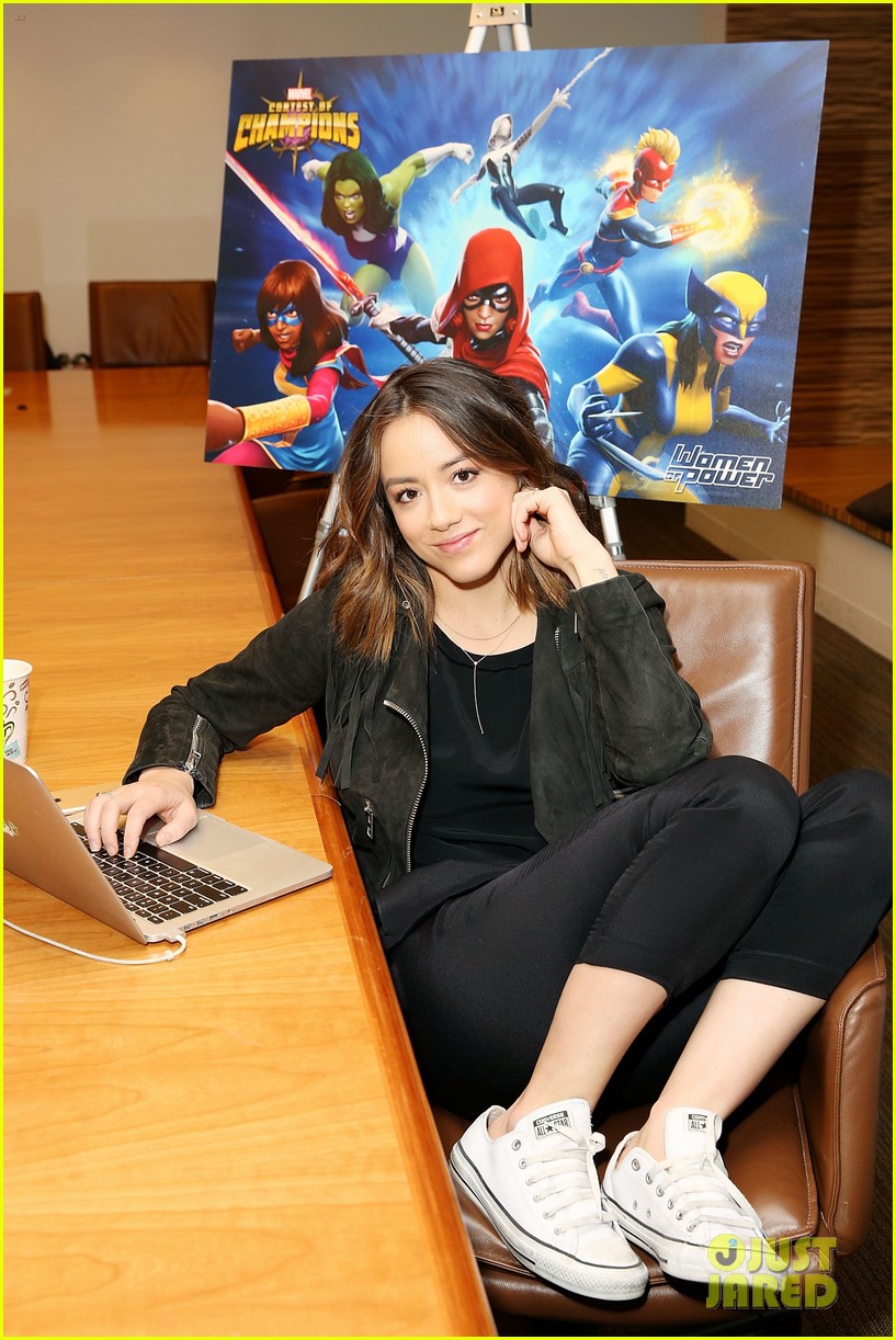 Chloe Bennet & Clark Gregg Hit 'Agents of SHIELD' Panel at WonderCon ...