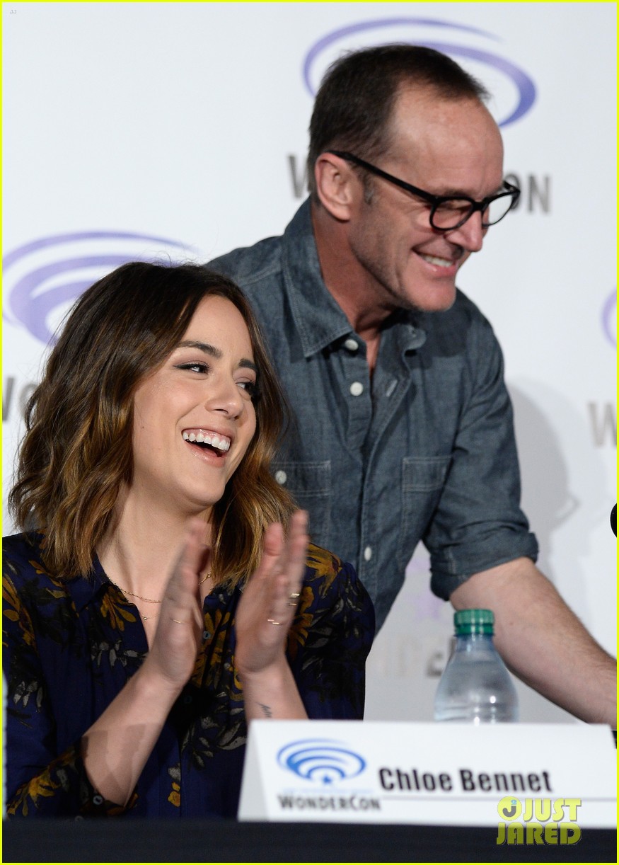 Chloe Bennet & Clark Gregg Hit 'Agents of SHIELD' Panel at WonderCon ...