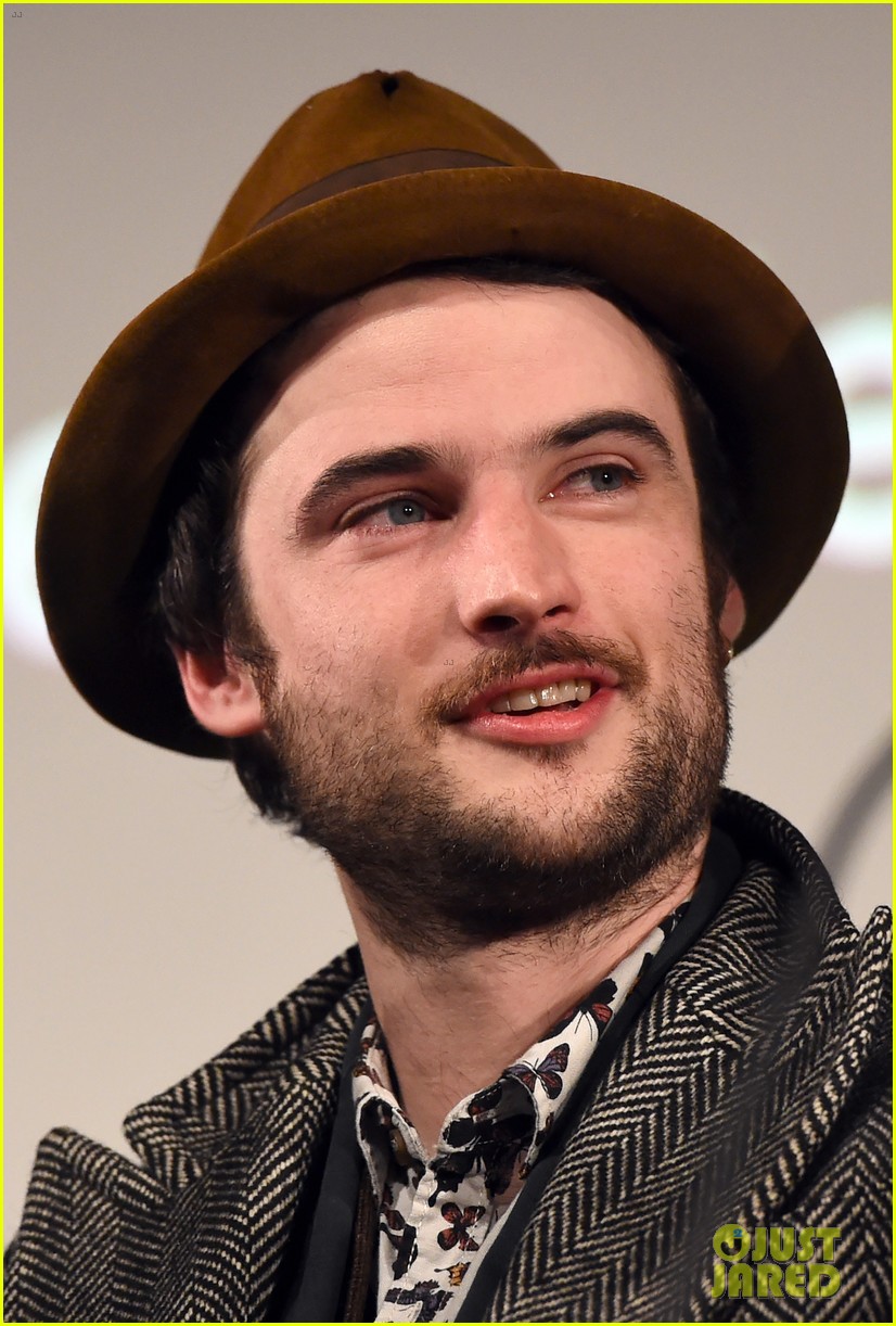Tom Sturridge Delivers First Look Of 'Hollow Crown' Sequel 'The Wars of ...