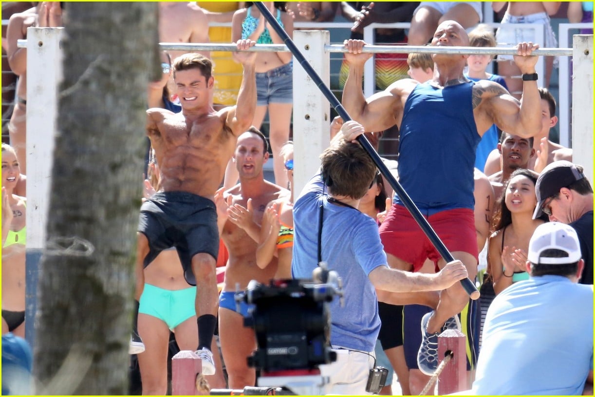 Photo: zac efron pull up contest baywatch 10 | Photo 3600489 | Just ...