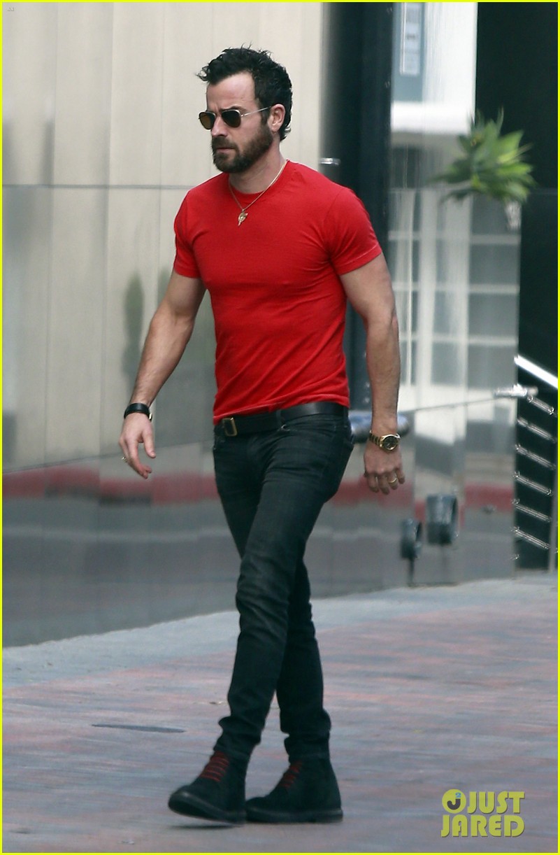 Jennifer Aniston Responds to Jake Gyllenhaal's Crush Admission!: Photo ...