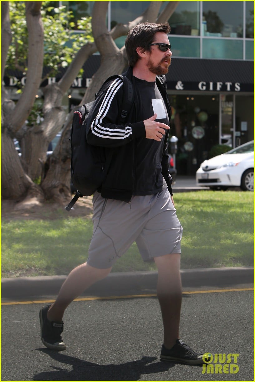 Christian Bale Steps Out in His Workout Gear for a Meeting: Photo ...