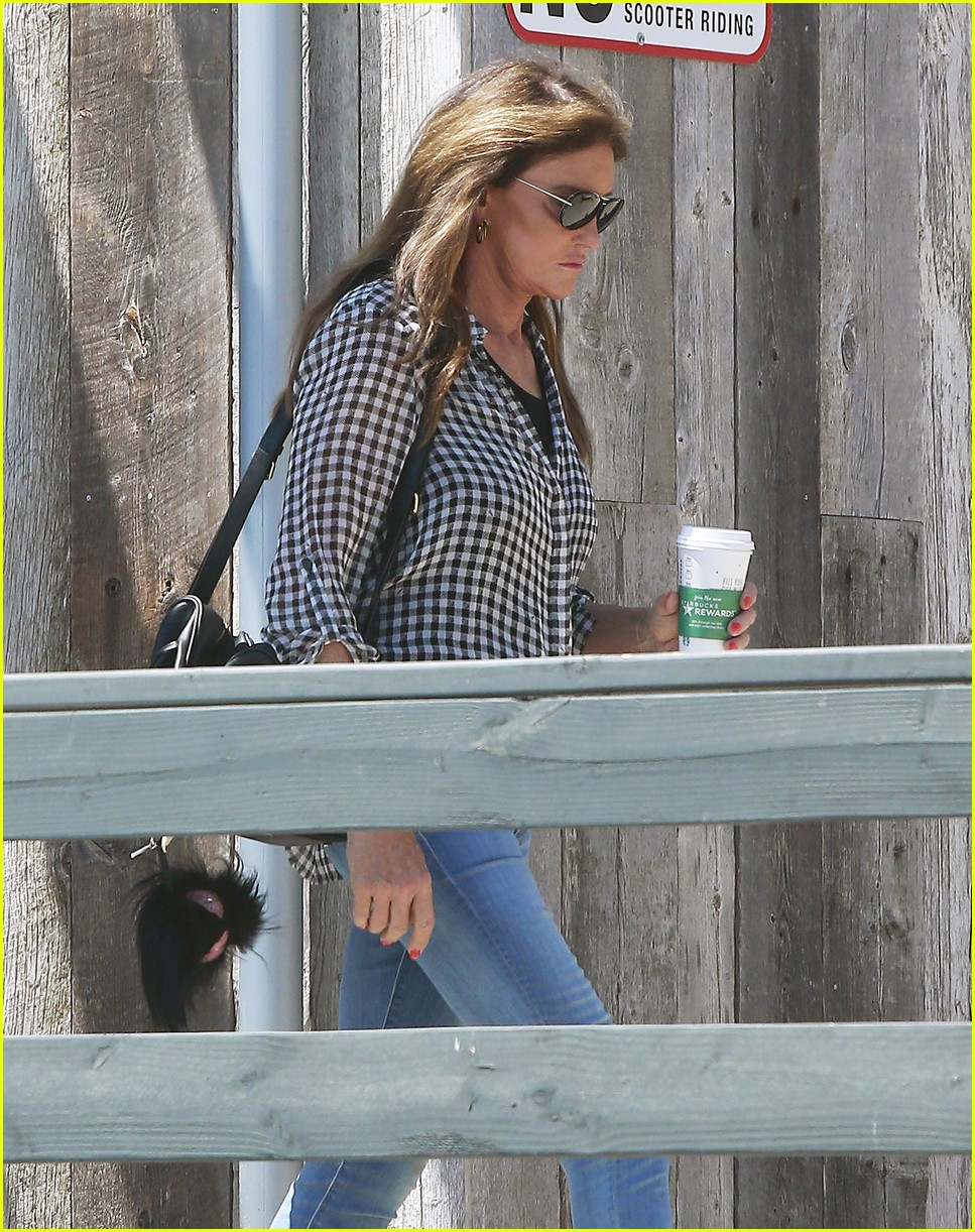 Caitlyn Jenner Speaks Out Against Anti-LGBT Restroom Laws: Photo ...