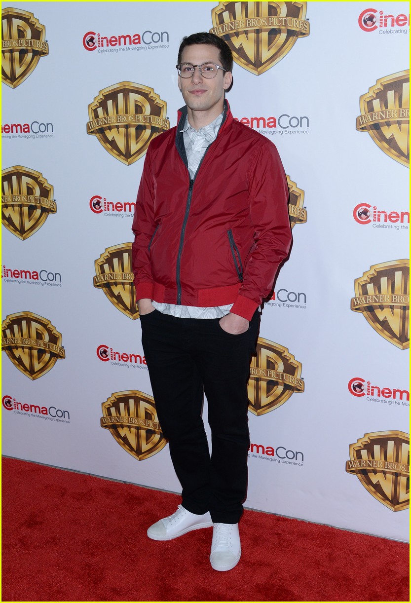 Bradley Cooper & Colin Farrell Rep Warner Bros. Films at CinemaCon ...