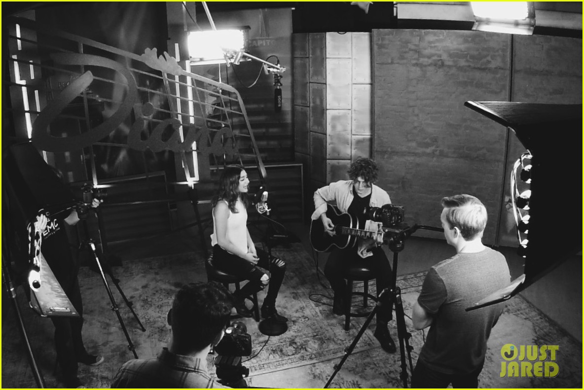 Daya & The Chainsmokers Defy Gravity in 'Don't Let Me Down' Music Video ...