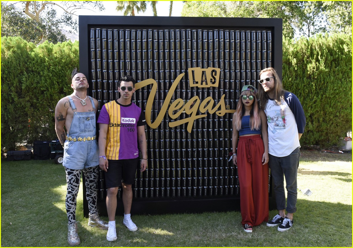 Ashley Graham Films Cameo in DNCE Music Video: Photo 3635629 | Joe ...