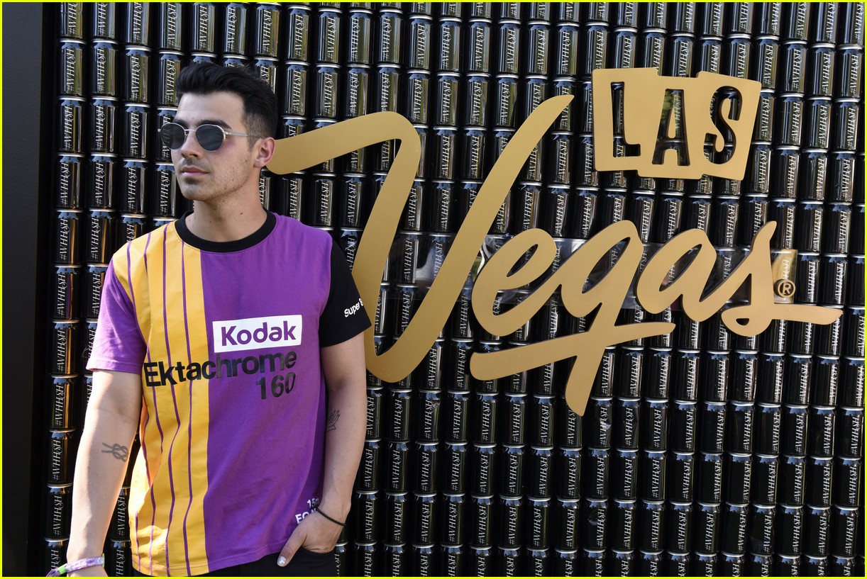 Ashley Graham Films Cameo in DNCE Music Video: Photo 3635634 | Joe ...