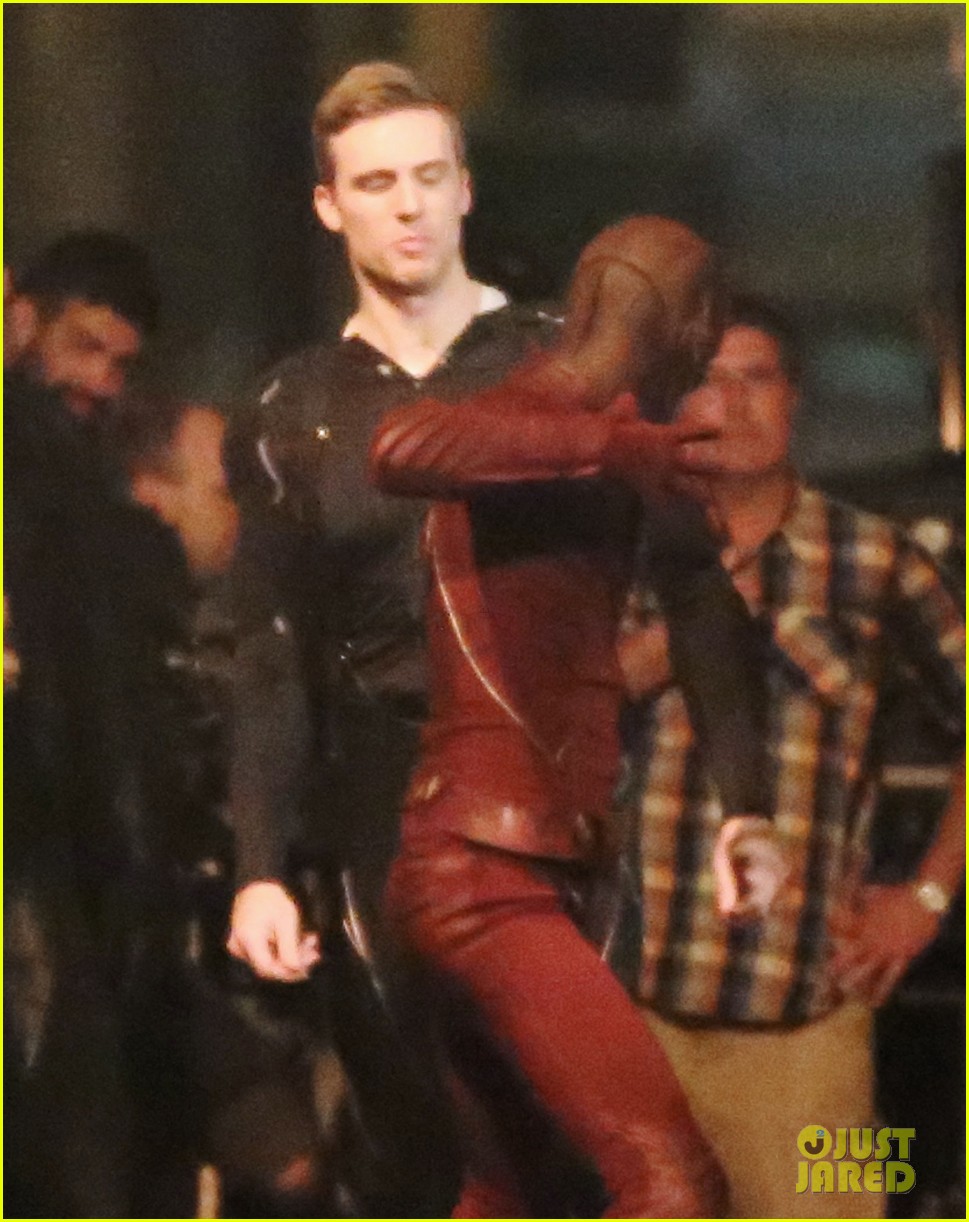 Grant Gustin Thankful To Be Part of 'The Flash' While Wrapping Season 2 ...