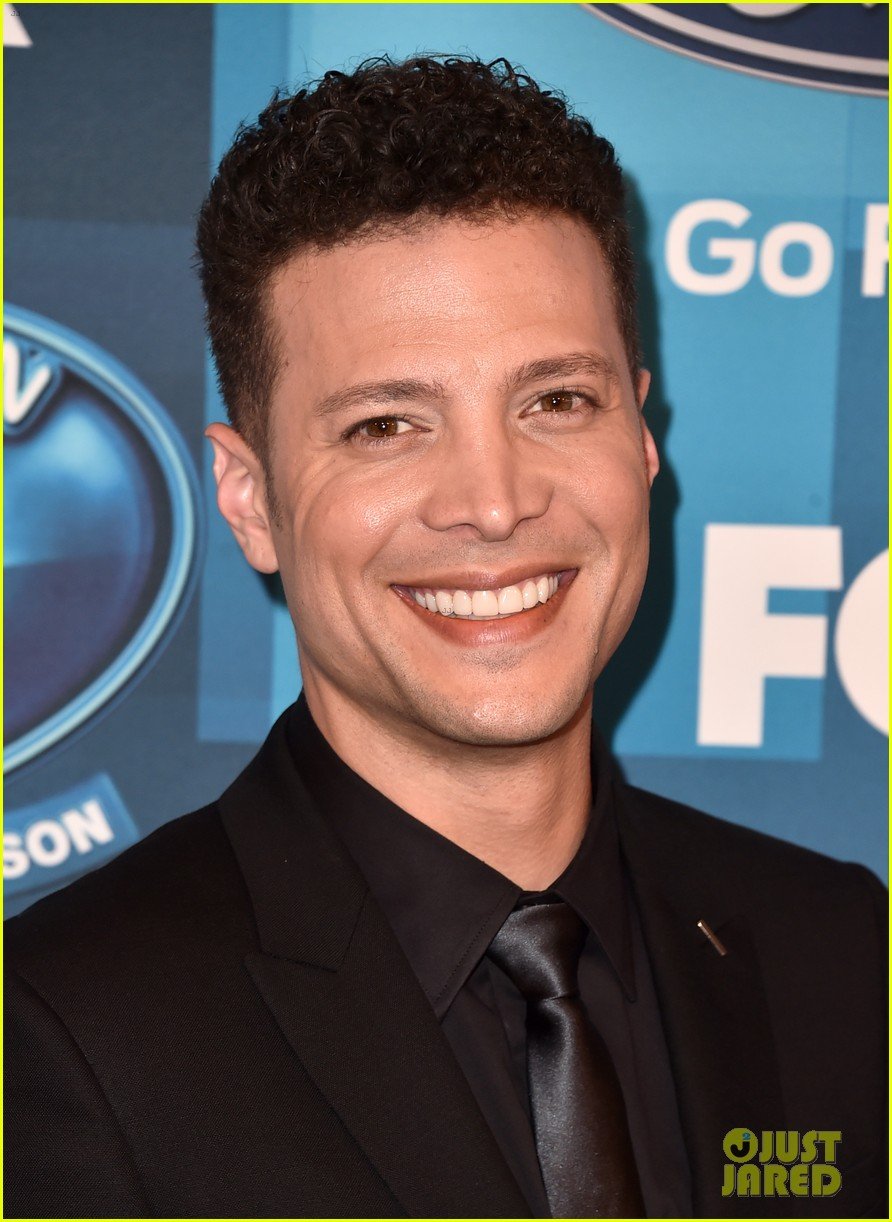 Justin Guarini & Constantine Maroulis Hit 'Idol' Finale Carpet!: Photo ...