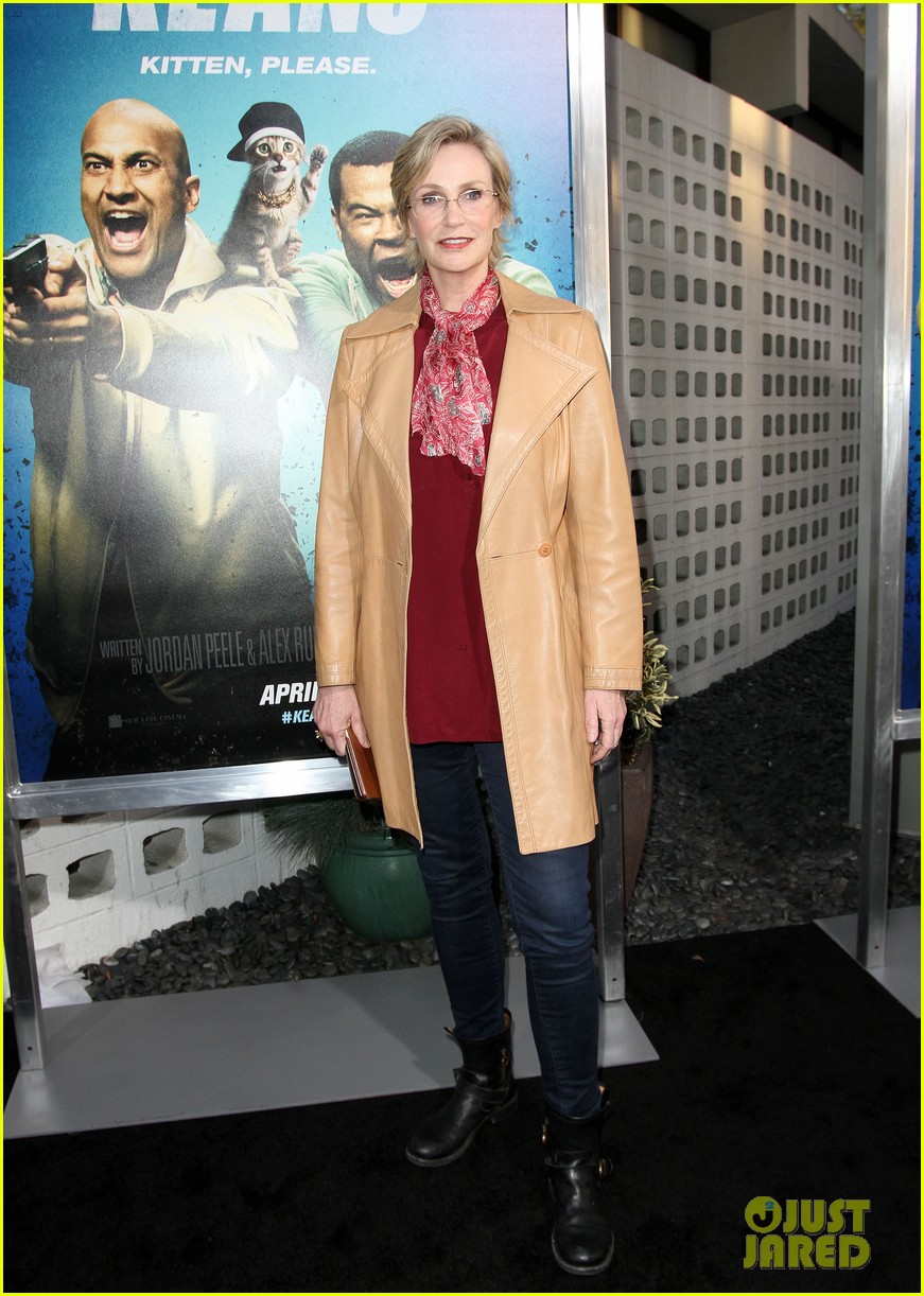 Jordan Peele & Chelsesa Peretti Make First Post-Married Appearance At ...