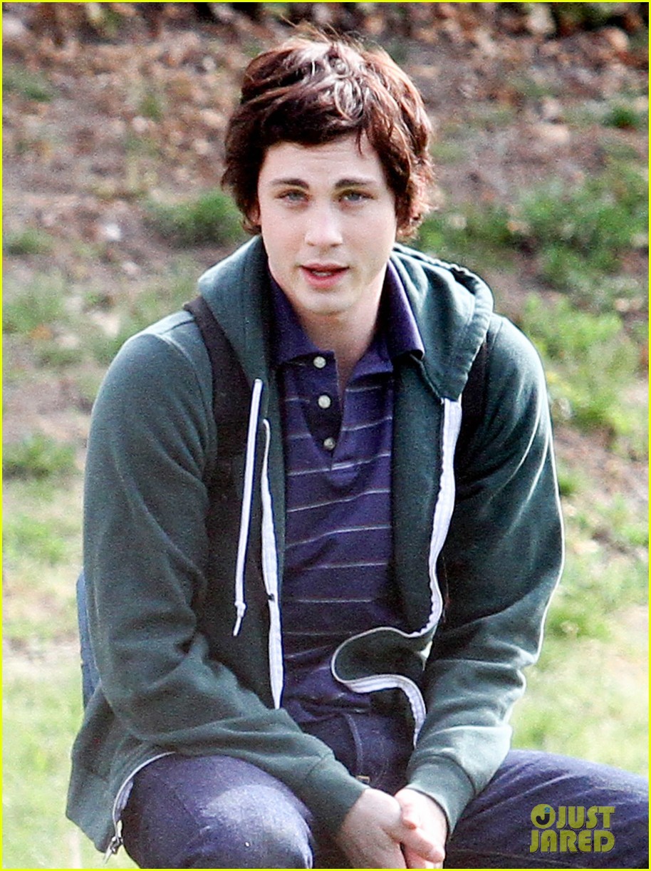 Logan Lerman Begins Production on 'Sidney Hall'!: Photo 3639959 | Logan ...