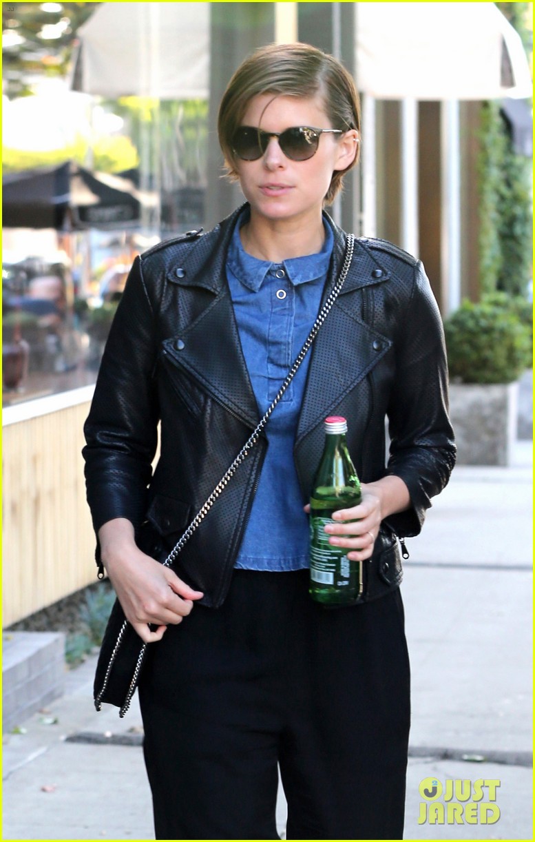 Kate Mara & Sister Rooney Write Open Letter to NY Blood Center: Photo ...