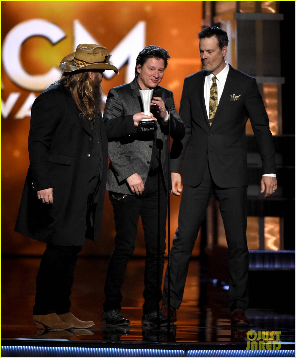 Martina McBride & Darius Rucker Present Tribute to Joey Feek at ACM ...